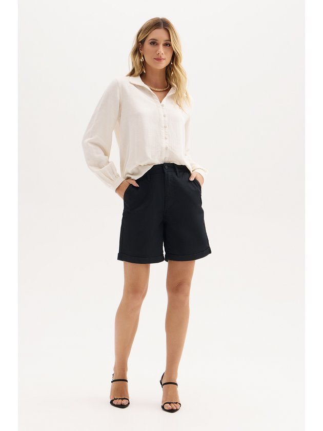 Bermuda Alfaiataria Flor de LIs